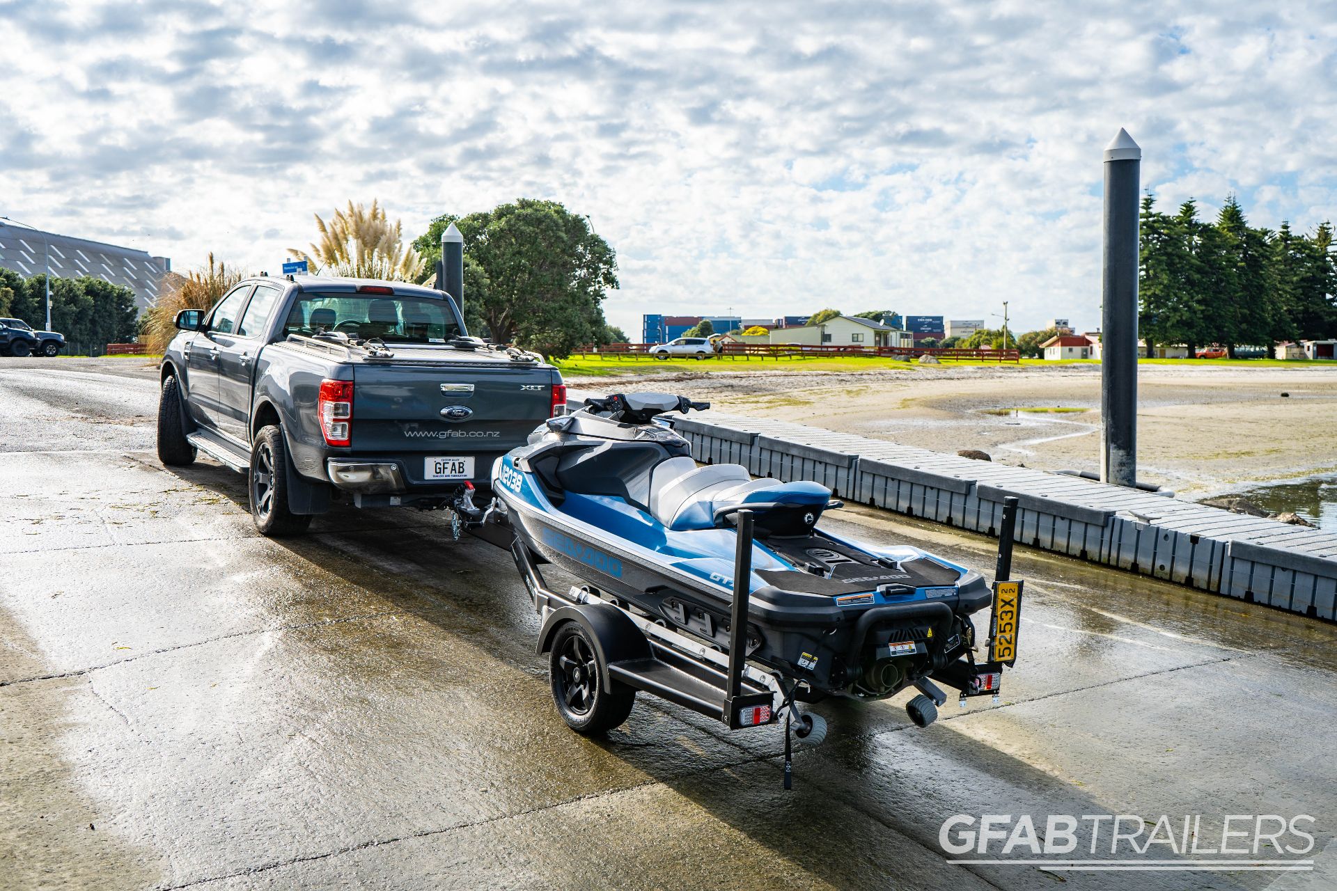 GFAB Black Edition Single Jet Ski Trailer